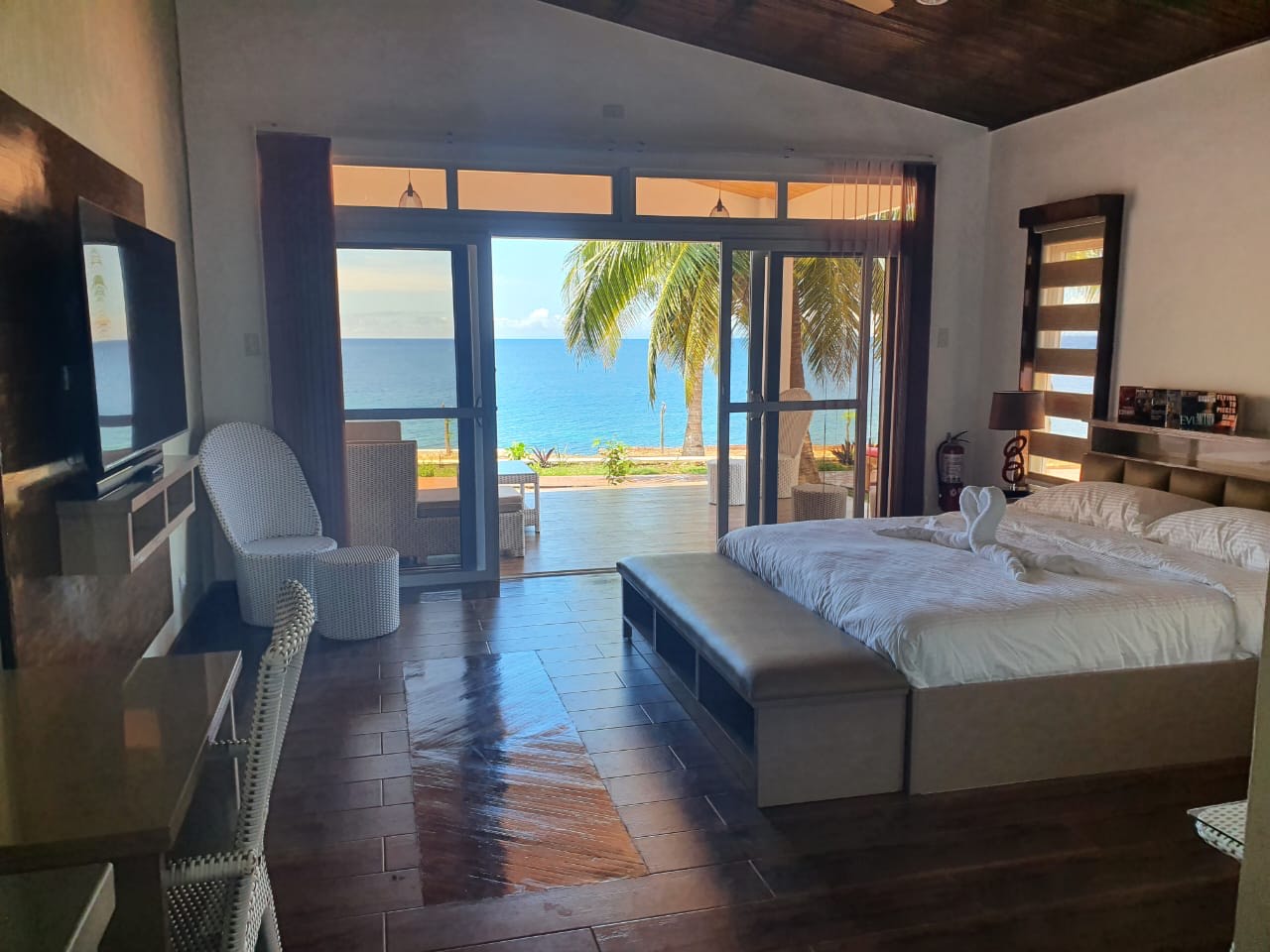 gabayan rooms - Gabayan Riviera